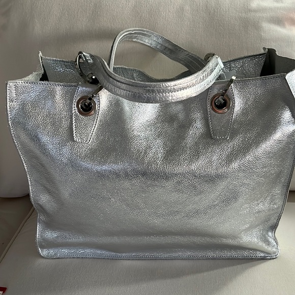 Bags | Arcadia Silver Tote Shoulder Bag | Poshmark